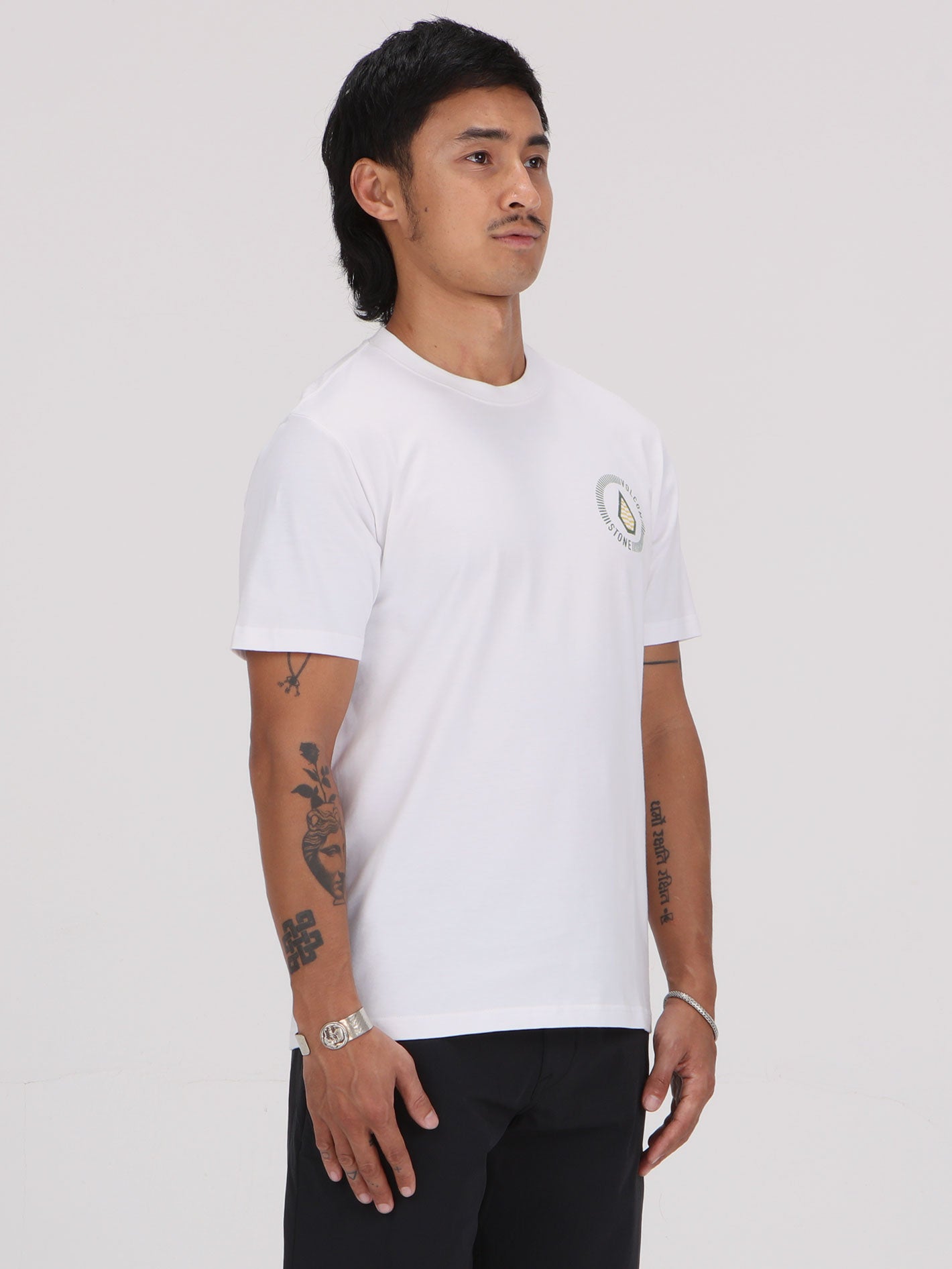 Volcom Avery Stone Tee - White – Volcom Indonesia Online Store